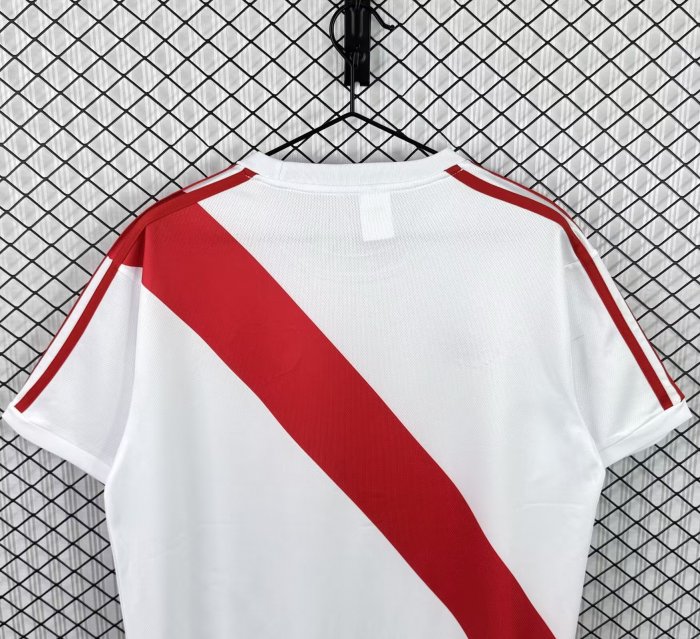 2001-2002 Rayo Vallecano Home Retro Soccer Jersey