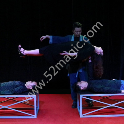 two person floating trick