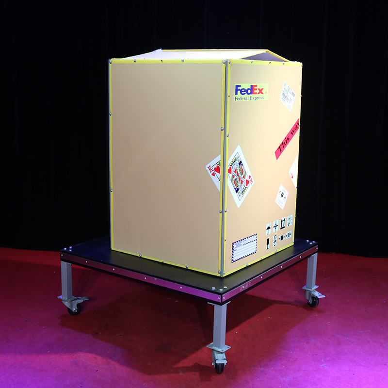 moving boxes illusion