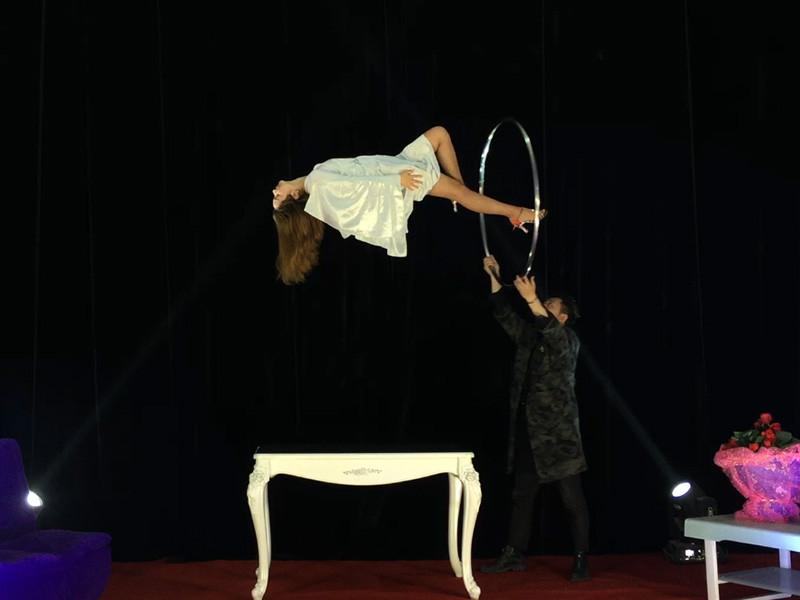 how does levitation magic trick work