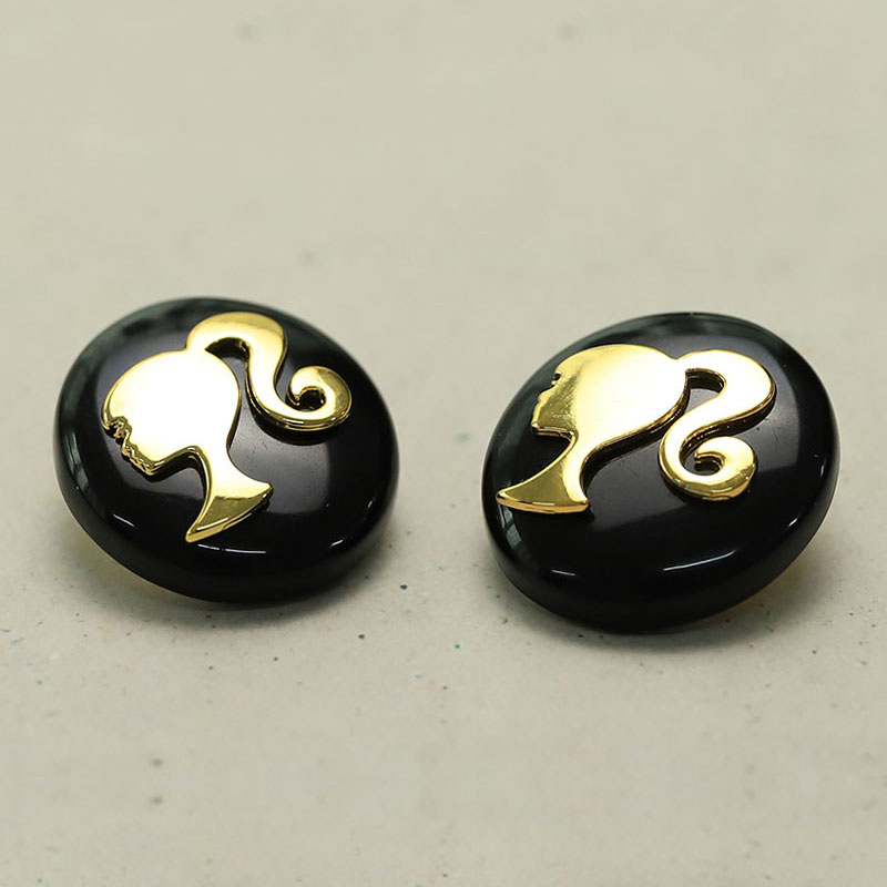 28MM Barbie Oval Black Background Gold snap button charms