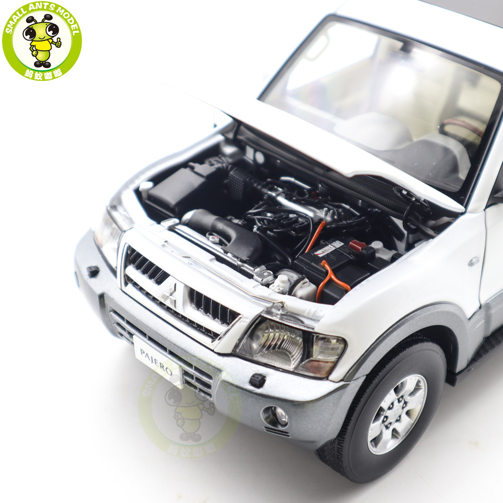 1/18 Mitsubishi PAJERO V73 YC MODEL Diecast Model Toy Car Gifts For ...