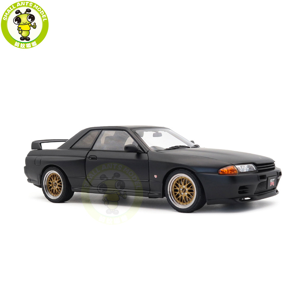 1/18 Nissan Skyline GT-R（R32）V-SPEC II Tuned Version Autoart 77418 Matt ...