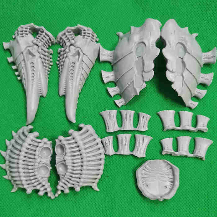 tyranid haruspex bits