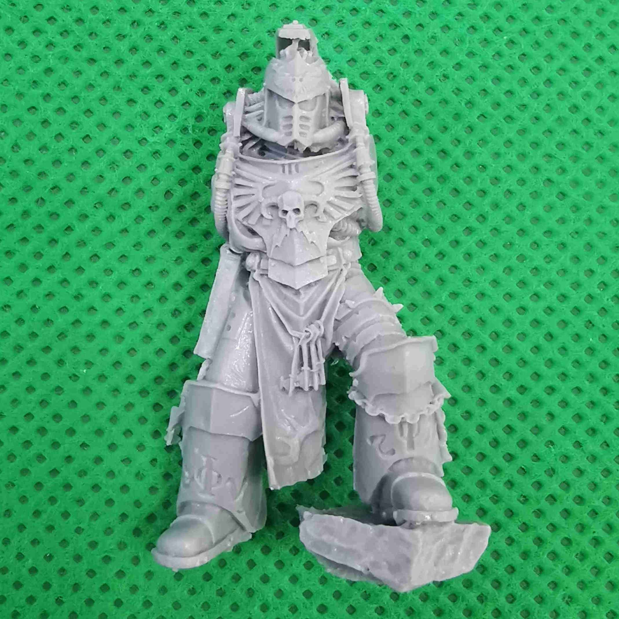 US$ 5.00 - Red Scorpions With Honour Guard Bits - Body - www.alex ...