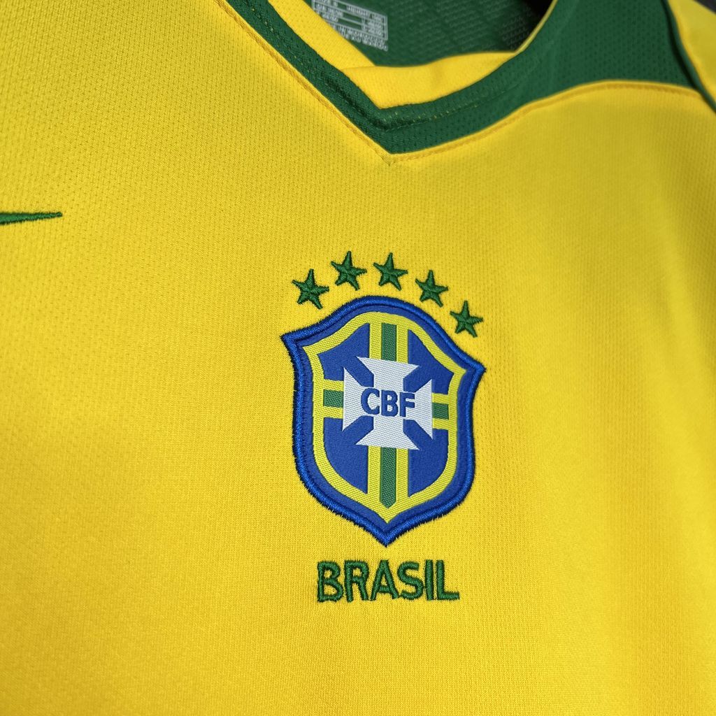US$ 19.00 - 2004 Brazil Home Retro Soccer Jersey - www.gmkitsc.com