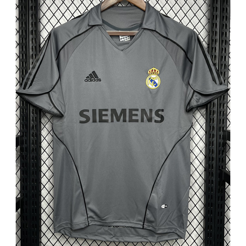 US$ 19.00 - 2005-2006 RMA Third Retro Soccer Jersey - www.gmkitsc.com