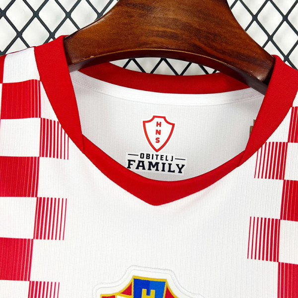 US$ 20.50 - 26-27 Croatia Home World Cup Legacy Modric #10 Fans Soccer ...